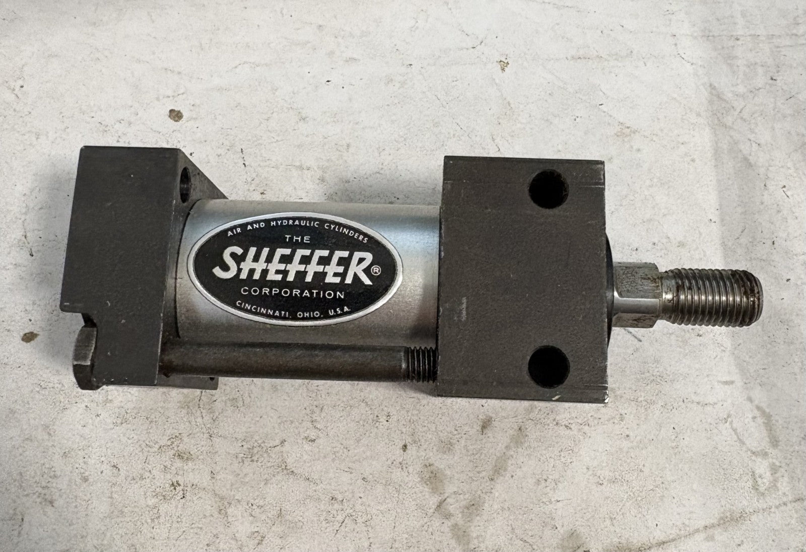 New The Sheffer Corporation Pneumatic Cylinder #CLH-D1 – Leading Edge ...