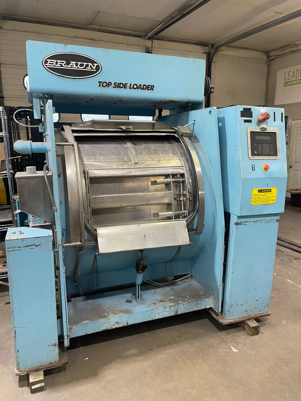 GA Braun 200 TSL Washer Extractor – Leading Edge Laundry Equipment